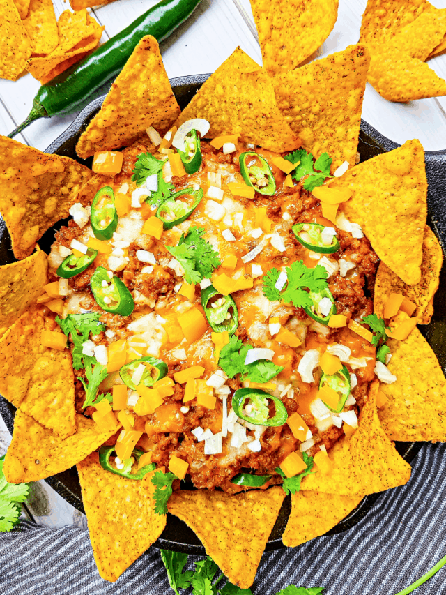 Easy Skillet Nachos Recipe With Cool Ranch Doritos - Southern Kissed