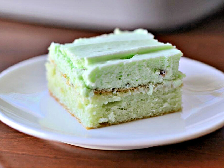 Dreamy Watergate Cake Recipe - Southern Kissed