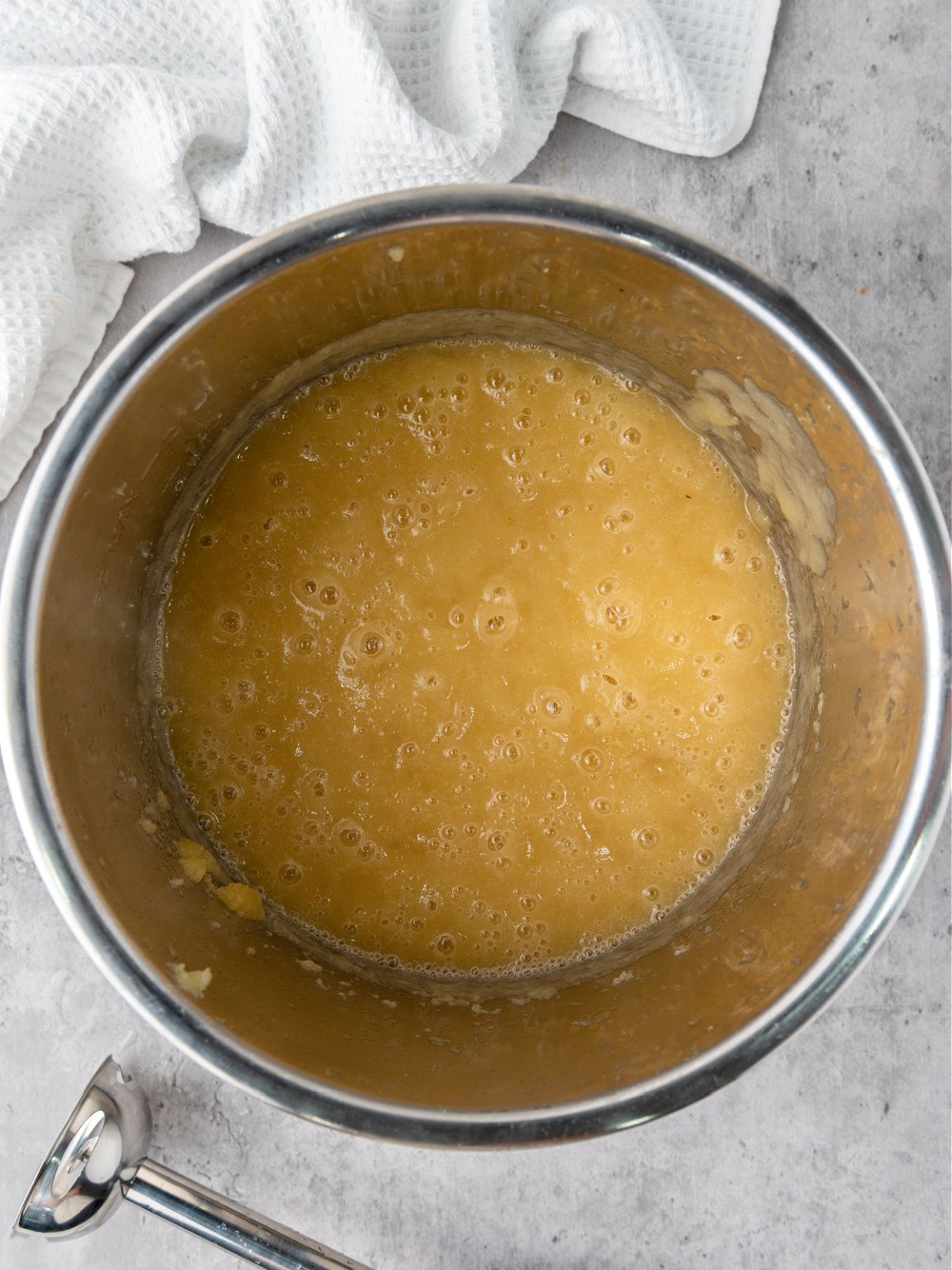 Easy Homemade Instant Pot Applesauce Recipe - Southern Kissed