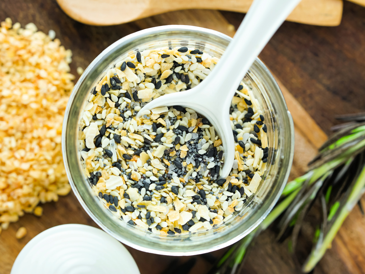 Homemade Everything Bagel Seasoning - Southern Kissed