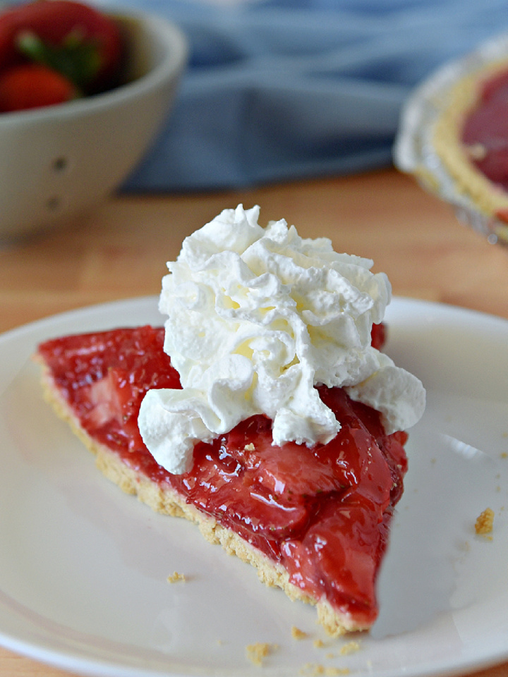 Easy Fresh Strawberry Pie Recipe - Southern Kissed