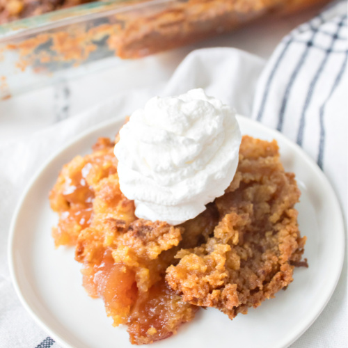 Easy Apple Dump Cake Recipe: Dessert Magic in a Pan!
