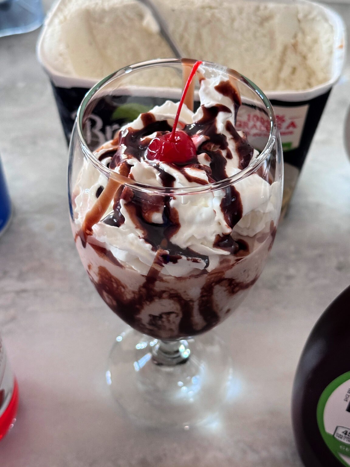 How To Make a Classic Bushwacker Cocktail - Southern Kissed