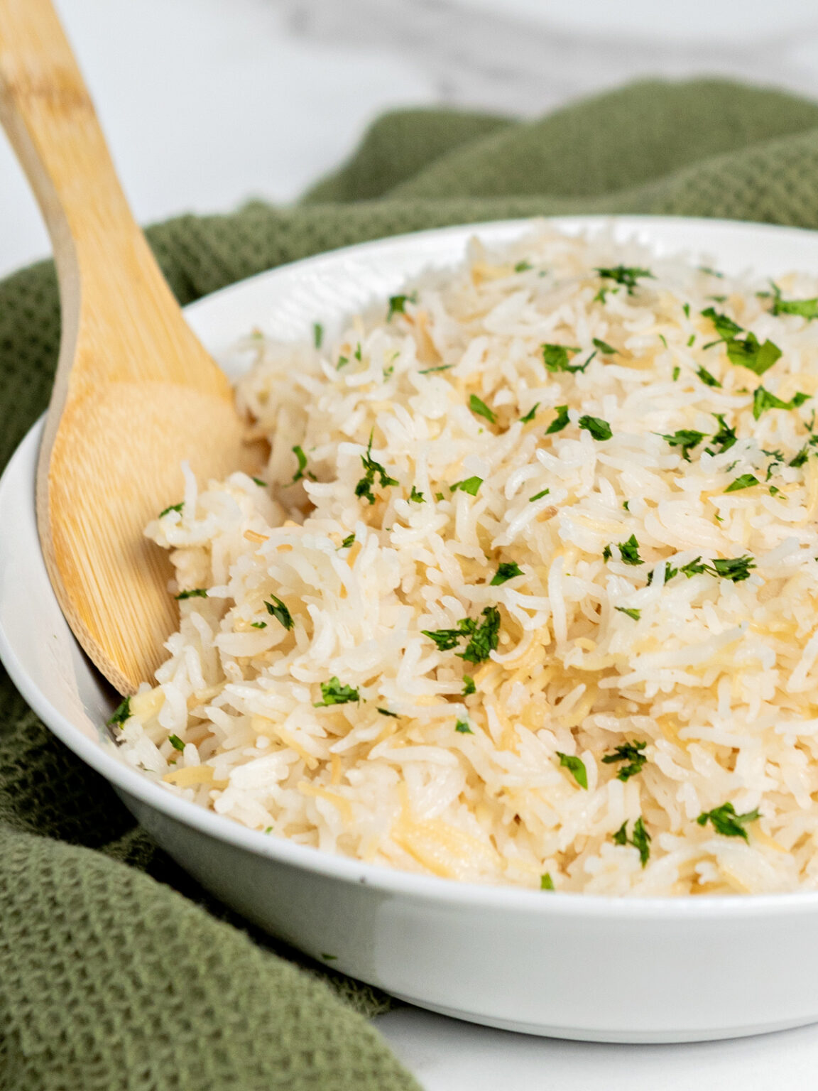 Garlic Rice Recipe - Southern Kissed