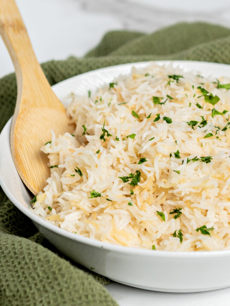 Garlic Rice Recipe - Southern Kissed